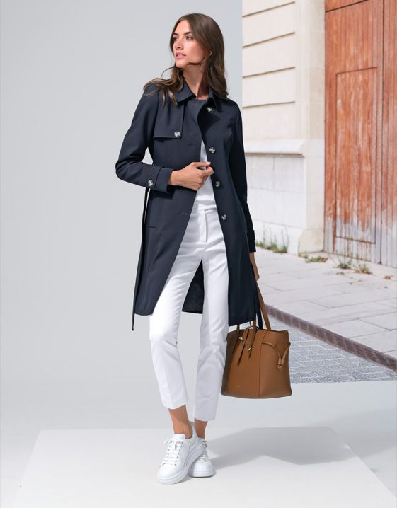 Trend-piece trenchcoat - dit is waarom deze allrounder nooit uit de ...